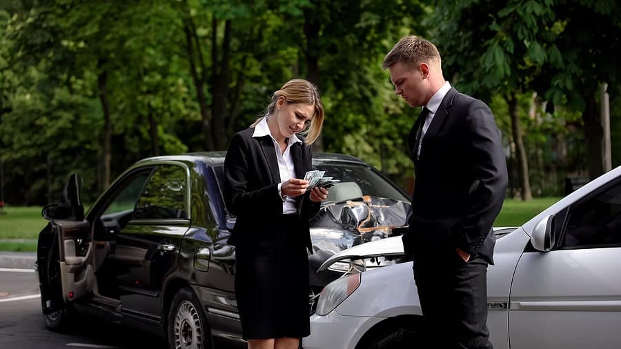 What to Do After a Car Accident Checklist | Golden State Lawyers, APC